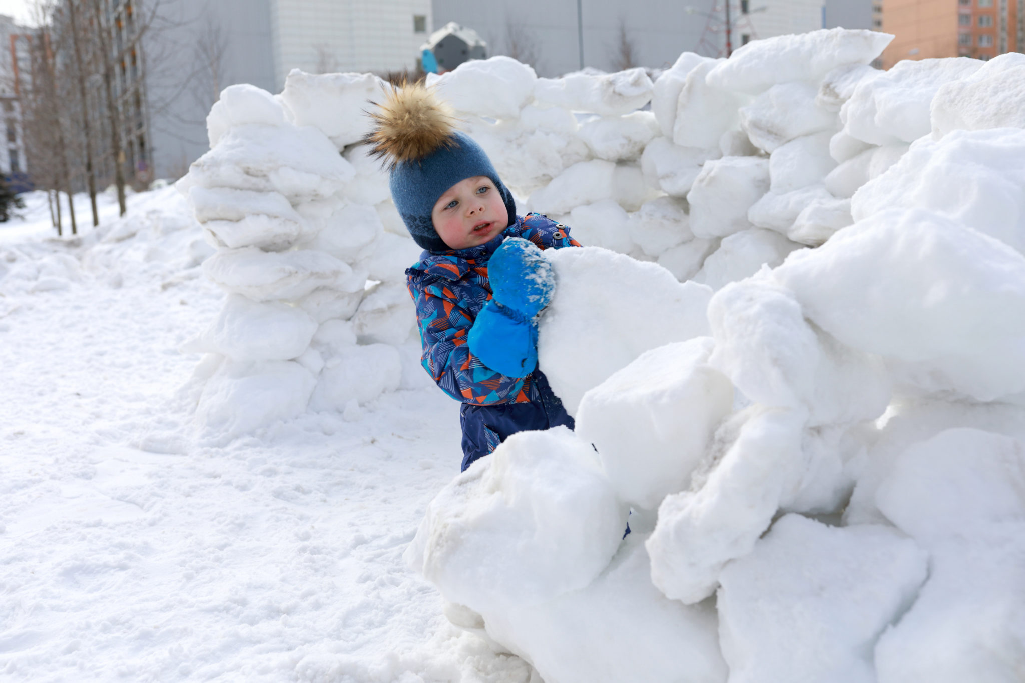 17 Fun Snow Activities You Can Do with Kids - Indy's Child Magazine