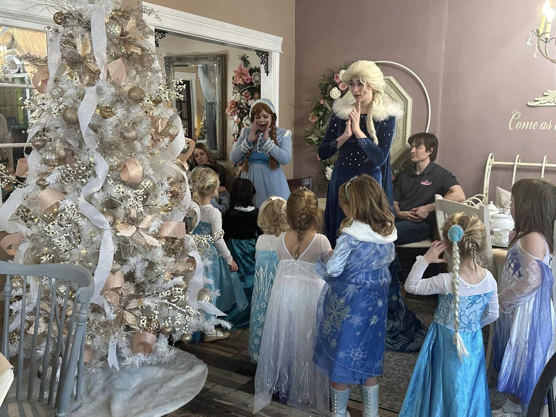 Best Spots for Tea Parties and Afternoon Tea in Indianapolis - Indy's ...