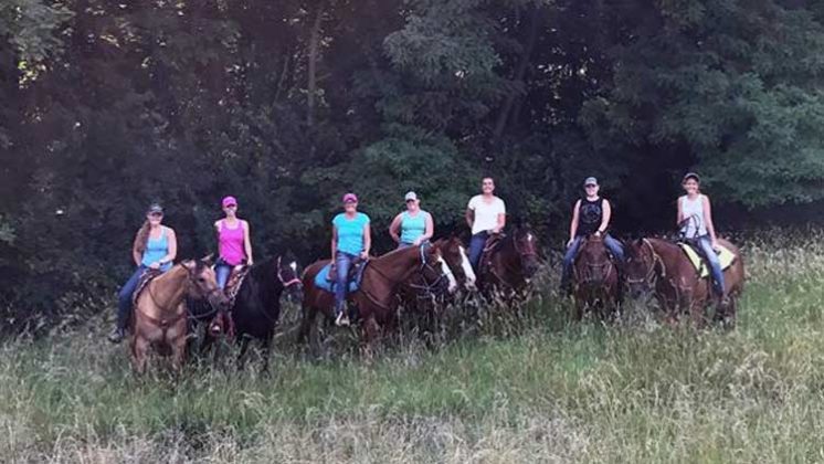 Places to go Horseback Riding around Indianapolis - Indy's Child
